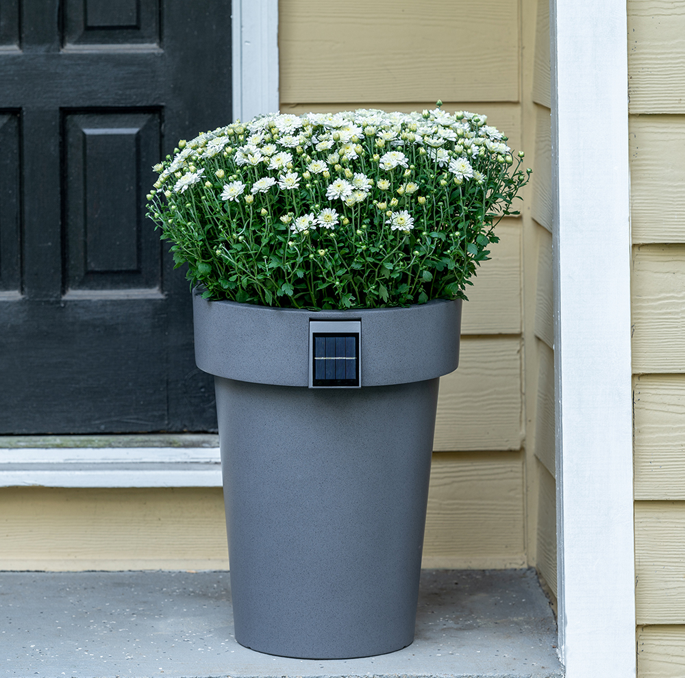 18''H Solar planter round | Home by AMES