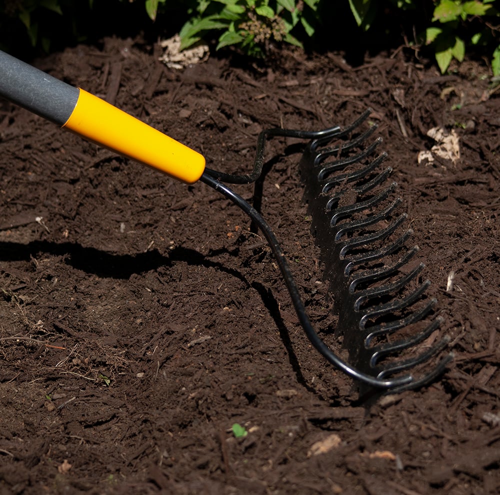 16-Tine Double Play Bow Rake with Cushion End Grip on Fiberglass Handle ...