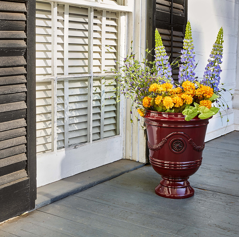 18"H Porter Urn | Home by AMES